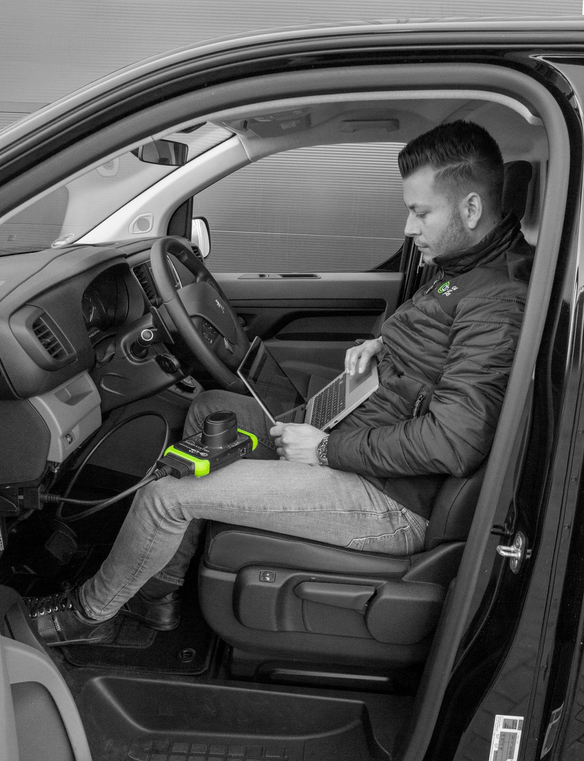 CIP: autosleutels programmeren op afstand - Car Lock Systems